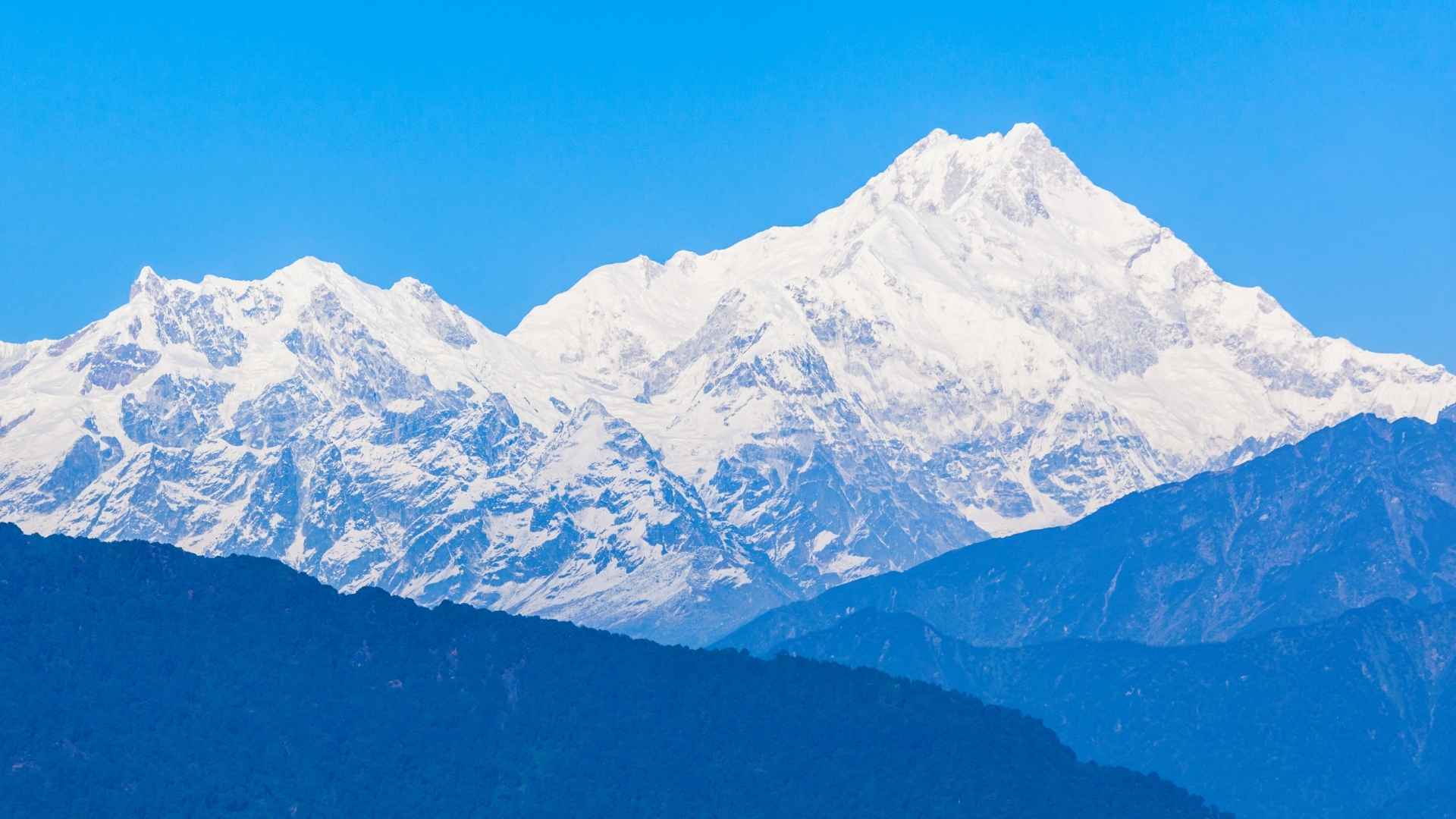 7 Highest Mountains in the World: Earth's Tallest Peaks