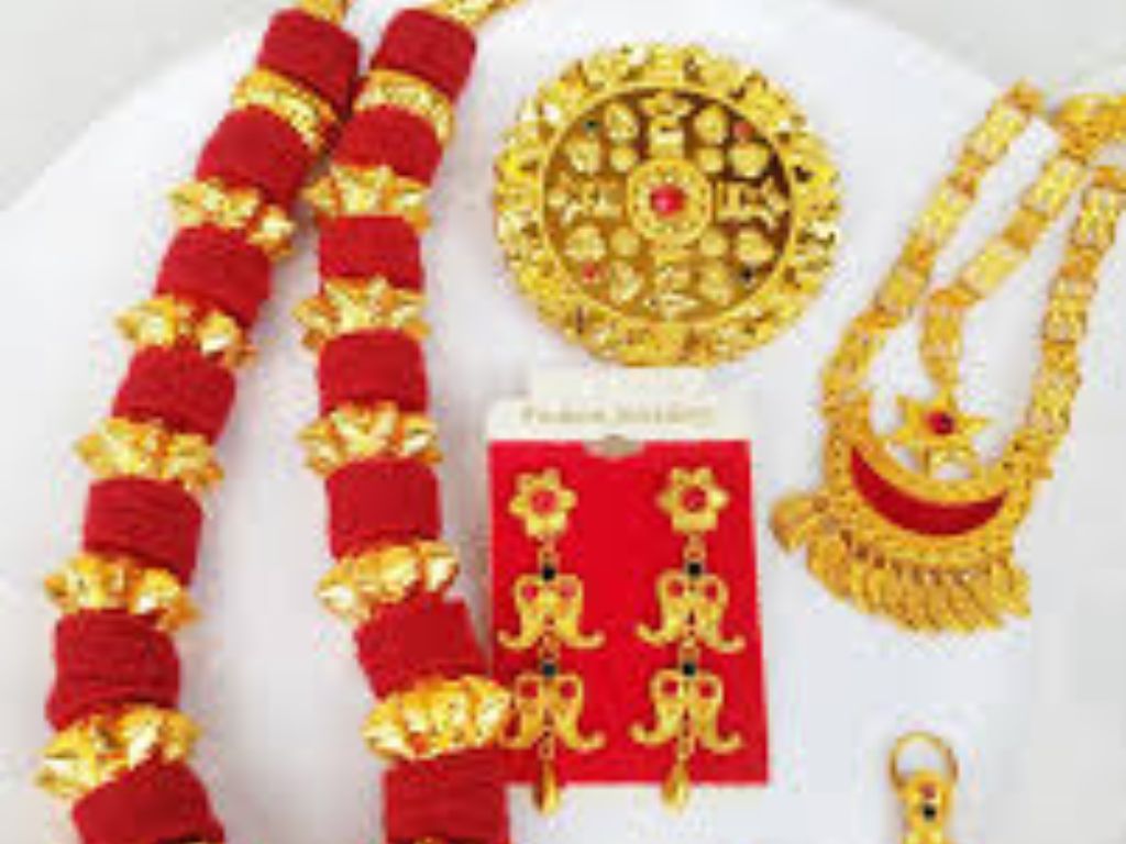 Traditional Nepali Jewelries of Different Cultures | Nepal Ornaments ...