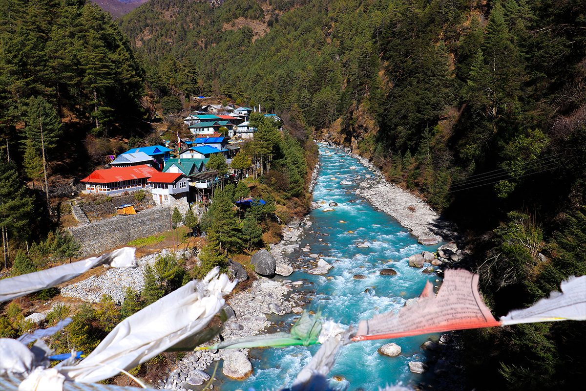 Phakding Village in Everest | Footprint Adventure